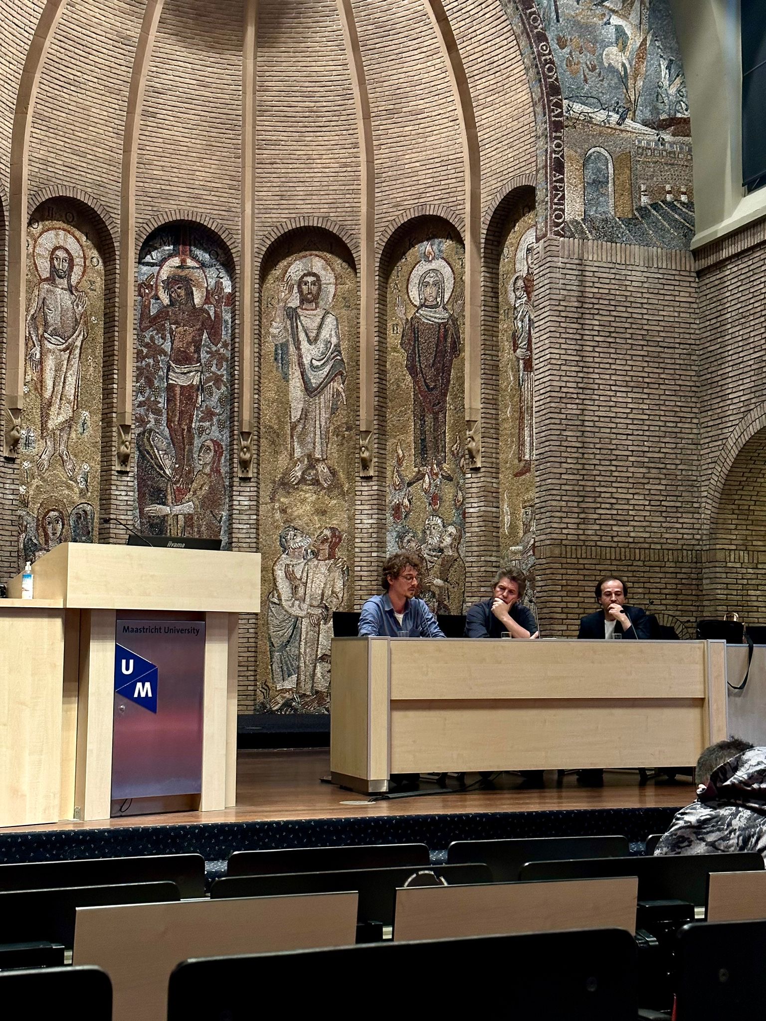 SBE Faculty Day - This is us! - Maastricht University