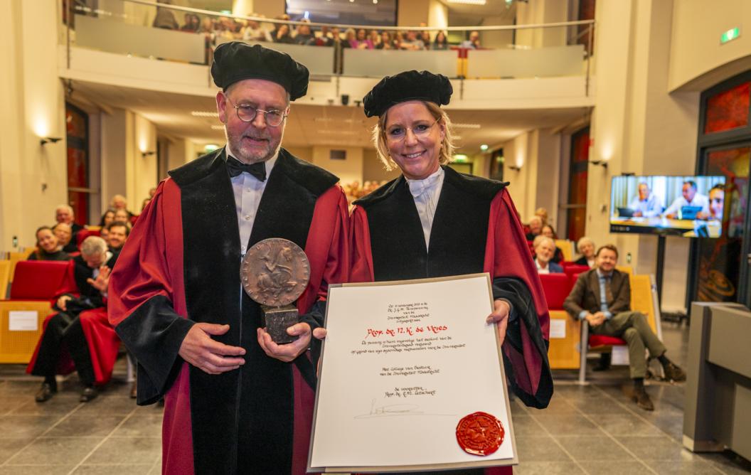 Tans Medal for Nanne de Vries - News - Maastricht University
